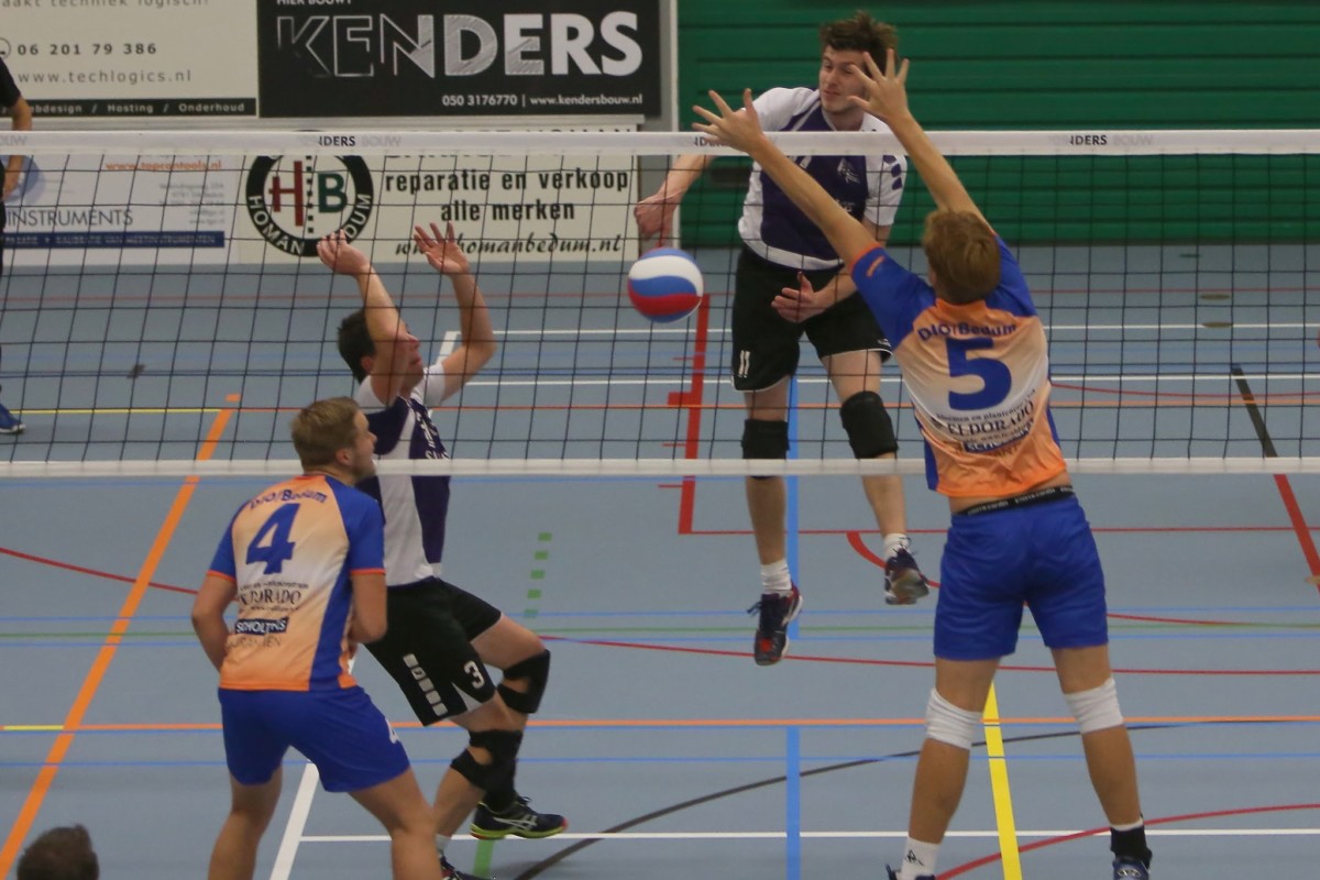 Geen winst bij seizoenstart Heren 1 in Bedum